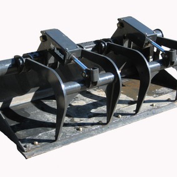 Bobcat Industrial Grapple Attachment - Williams Machinery